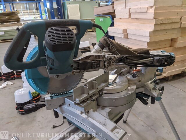 Afkortzaag en onderstel Makita SL1018L Onlineveilingmeester